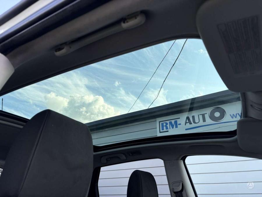 Balts Nissan Qashqai 2010 Panevēža, ar dzinēja tilpumu 1.46 L un nobraukumu 273 tūkst. km par 4500 €, foto 16 vietnē AUTOMOTO.COM.LV