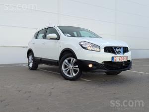 White Nissan Qashqai 2011 in Riga, with an engine capacity of 2.00 L and mileage of 0 thousand km for 5600 €, photo 6 on AUTOMOTO.COM.LV