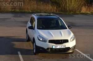 Balts Nissan Qashqai 2011 Rīga, ar dzinēja tilpumu 2.00 L un nobraukumu 277 tūkst. km par 6900 €, foto 13 vietnē AUTOMOTO.COM.LV