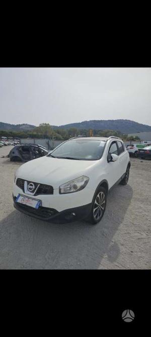 Balts Nissan Qashqai 2011 Viļņa, ar dzinēja tilpumu 1.46 L un nobraukumu 170 tūkst. km par 3650 €, foto  vietnē AUTOMOTO.COM.LV