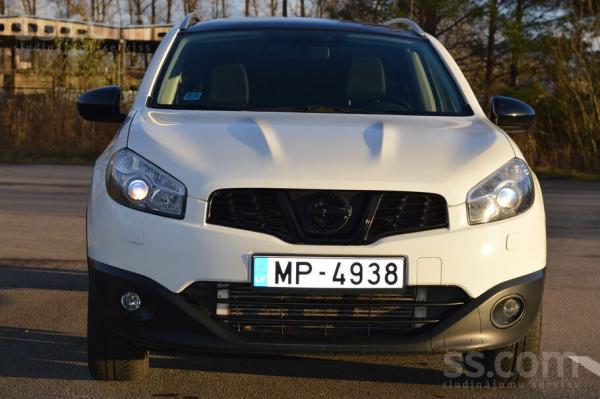 Balts Nissan Qashqai 2011 Rīga, ar dzinēja tilpumu 2.00 L un nobraukumu 277 tūkst. km par 6100 €, foto 3 vietnē AUTOMOTO.COM.LV