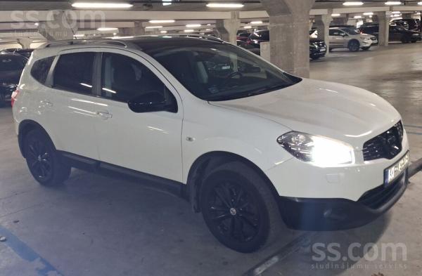 Balts Nissan Qashqai 2011 Rīga, ar dzinēja tilpumu 2.00 L un nobraukumu 277 tūkst. km par 6100 €, foto 6 vietnē AUTOMOTO.COM.LV