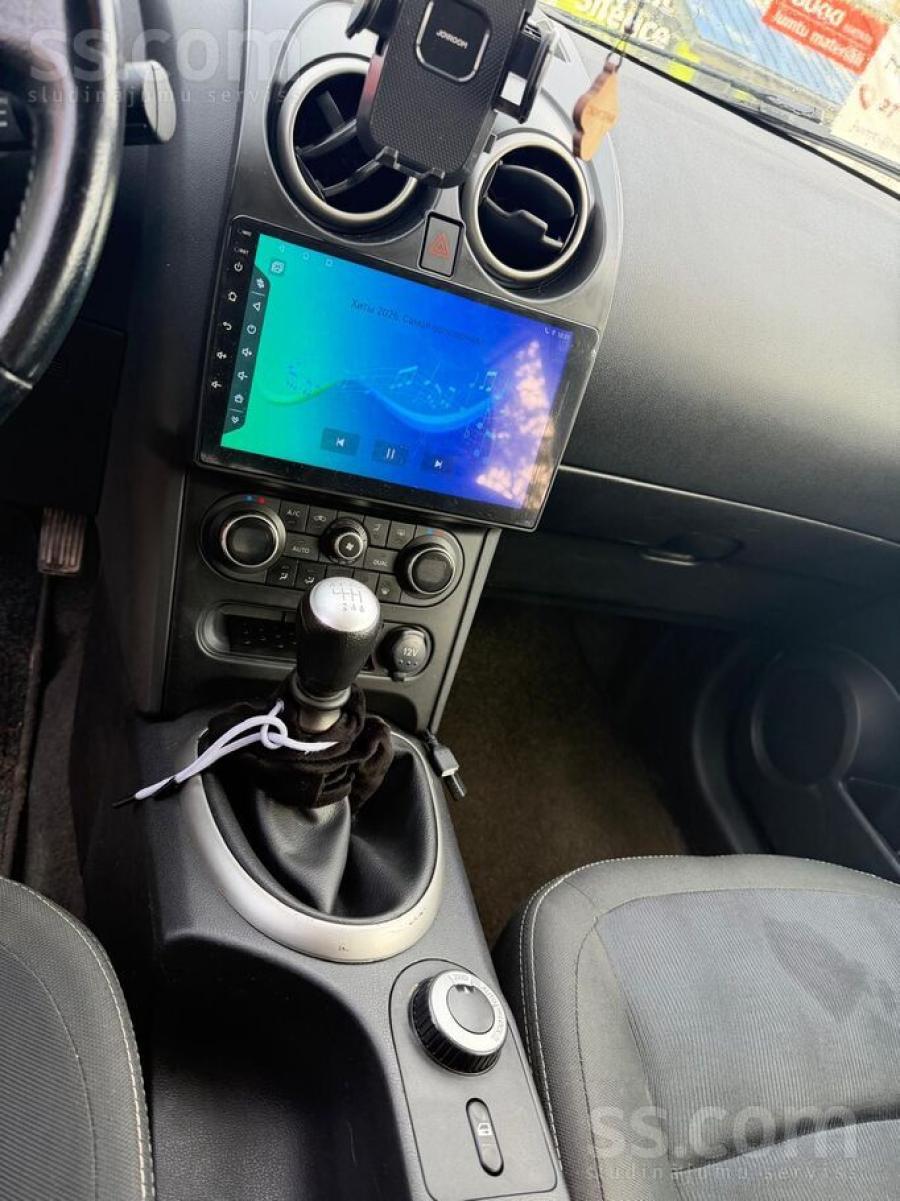 Balts Nissan Qashqai 2011 Jēkabpils, ar dzinēja tilpumu 2.00 L un nobraukumu 212 tūkst. km par 5700 €, foto 5 vietnē AUTOMOTO.COM.LV