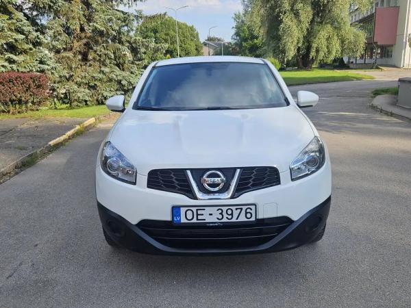 Balts Nissan Qashqai 2011 Jēkabpils, ar dzinēja tilpumu 1.50 L un nobraukumu 222 tūkst. km par 5990 €, foto 2 vietnē AUTOMOTO.COM.LV