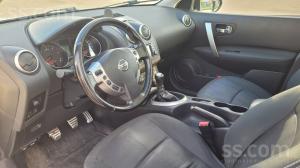 White Nissan Qashqai 2011 in Riga, with an engine capacity of 1.50 L and mileage of 315 thousand km for 4200 €, photo 5 on AUTOMOTO.COM.LV