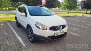 Balts Nissan Qashqai 2011 Rīga, ar dzinēja tilpumu 1.50 L un nobraukumu 315 tūkst. km par 4200 €, foto  vietnē AUTOMOTO.COM.LV
