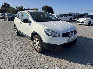 Balts Nissan Qashqai 2011 Tauragė, ar dzinēja tilpumu 1.46 L un nobraukumu 310 tūkst. km par 3400 €, foto 3 vietnē AUTOMOTO.COM.LV