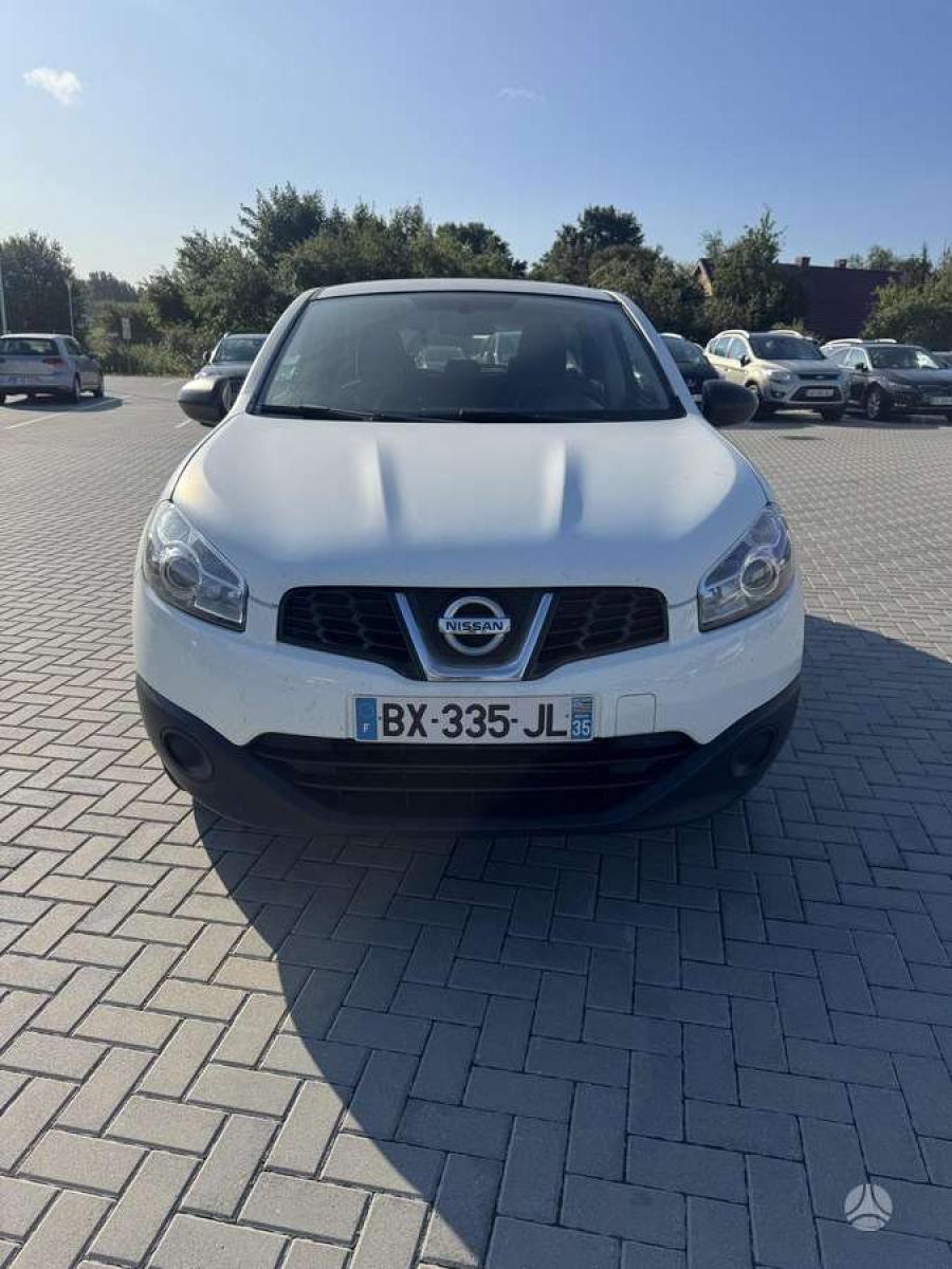 Balts Nissan Qashqai 2011 Tauragė, ar dzinēja tilpumu 1.46 L un nobraukumu 310 tūkst. km par 3400 €, foto 4 vietnē AUTOMOTO.COM.LV