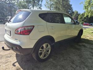 Balts Nissan Qashqai 2011 Viļņa, ar dzinēja tilpumu 1.46 L un nobraukumu 305 tūkst. km par 2650 €, foto 9 vietnē AUTOMOTO.COM.LV