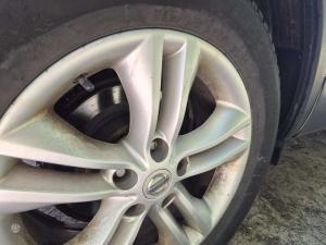 Balts Nissan Qashqai 2011 Viļņa, ar dzinēja tilpumu 1.46 L un nobraukumu 305 tūkst. km par 2650 €, foto 13 vietnē AUTOMOTO.COM.LV
