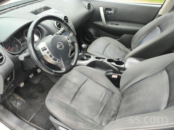 Balts Nissan Qashqai 2011 Preiļi, ar dzinēja tilpumu 1.50 L un nobraukumu 251 tūkst. km par 3000 €, foto 11 vietnē AUTOMOTO.COM.LV