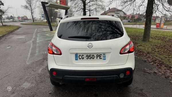 Balts Nissan Qashqai 2012 Tauragė, ar dzinēja tilpumu 1.60 L un nobraukumu 190 tūkst. km par 4700 €, foto 7 vietnē AUTOMOTO.COM.LV