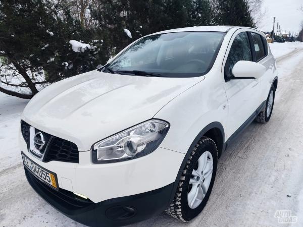 Balts Nissan Qashqai 2012 Mažeikiai, ar dzinēja tilpumu 1.50 L un nobraukumu 234 tūkst. km par 5900 €, foto 2 vietnē AUTOMOTO.COM.LV