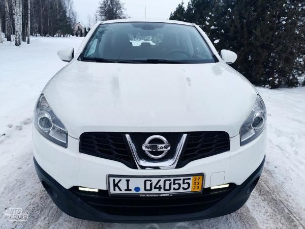 Balts Nissan Qashqai 2012 Mažeikiai, ar dzinēja tilpumu 1.50 L un nobraukumu 234 tūkst. km par 5900 €, foto 3 vietnē AUTOMOTO.COM.LV