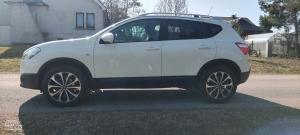 White Nissan Qashqai 2012 in Marijampole, with an engine capacity of 1.50 L and mileage of 255 thousand km for 5300 €, photo 4 on AUTOMOTO.COM.LV