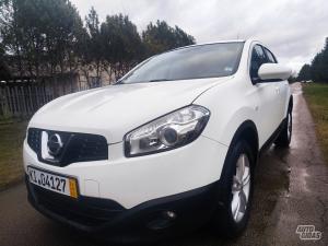 Balts Nissan Qashqai 2012 Mažeikiai, ar dzinēja tilpumu 1.60 L un nobraukumu 238 tūkst. km par 5900 €, foto  vietnē AUTOMOTO.COM.LV