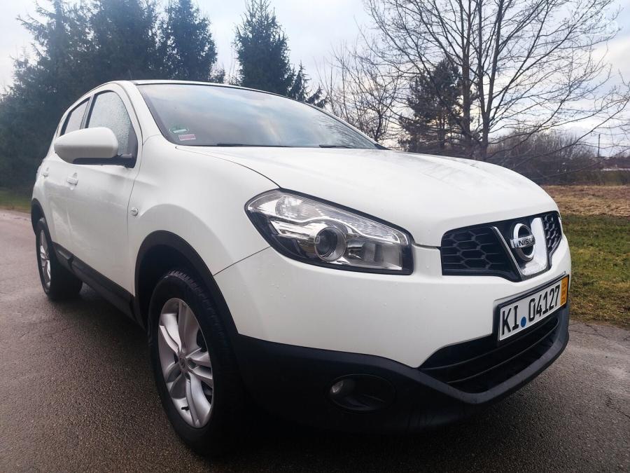 Balts Nissan Qashqai 2012 Mažeikiai, ar dzinēja tilpumu 1.60 L un nobraukumu 238 tūkst. km par 5900 €, foto 3 vietnē AUTOMOTO.COM.LV