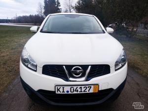 Balts Nissan Qashqai 2012 Mažeikiai, ar dzinēja tilpumu 1.60 L un nobraukumu 238 tūkst. km par 5900 €, foto 4 vietnē AUTOMOTO.COM.LV