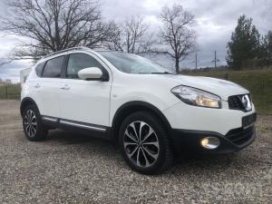 Balts Nissan Qashqai 2012 Valmiera, ar dzinēja tilpumu 1.60 L un nobraukumu 205 tūkst. km par 5490 €, foto  vietnē AUTOMOTO.COM.LV