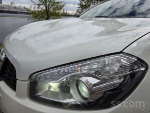 Белый Ниссан Кашкай 2012 в Рига, объемом двигателя 1.60 л и пробегом 220 тыс. км за 4600 €, фото 11 на AUTOMOTO.COM.LV