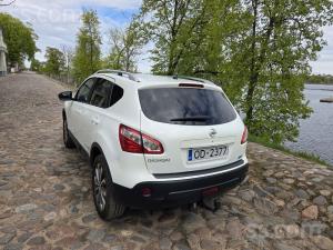 Белый Ниссан Кашкай 2012 в Рига, объемом двигателя 1.60 л и пробегом 220 тыс. км за 4500 €, фото 6 на AUTOMOTO.COM.LV