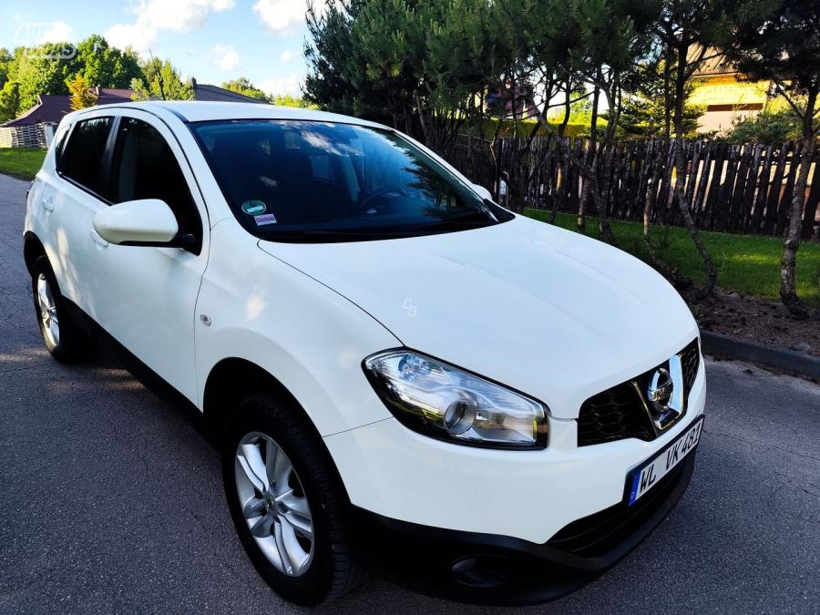 Balts Nissan Qashqai 2012 Mažeikiai, ar dzinēja tilpumu 1.60 L un nobraukumu 218 tūkst. km par 5800 €, foto 3 vietnē AUTOMOTO.COM.LV