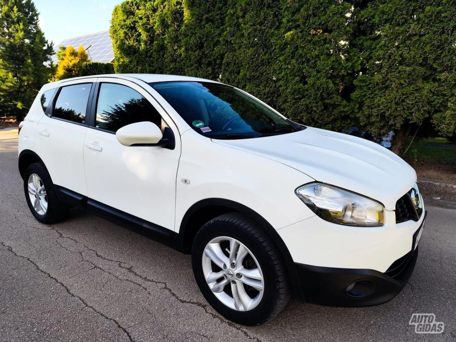 Balts Nissan Qashqai 2012 Mažeikiai, ar dzinēja tilpumu 1.60 L un nobraukumu 218 tūkst. km par 5800 €, foto 20 vietnē AUTOMOTO.COM.LV