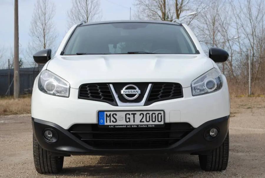 Balts Nissan Qashqai 2012 Rīga, ar dzinēja tilpumu 1.50 L un nobraukumu 191 tūkst. km par 6990 €, foto 6 vietnē AUTOMOTO.COM.LV