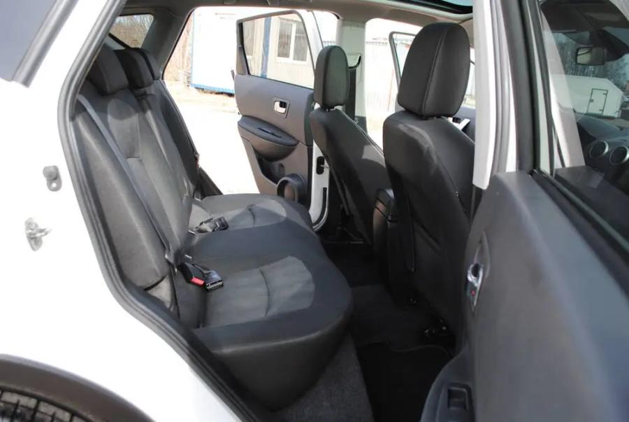 Balts Nissan Qashqai 2012 Rīga, ar dzinēja tilpumu 1.50 L un nobraukumu 191 tūkst. km par 6990 €, foto 12 vietnē AUTOMOTO.COM.LV