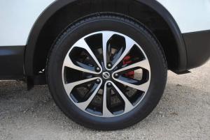 Balts Nissan Qashqai 2012 Rīga, ar dzinēja tilpumu 1.50 L un nobraukumu 191 tūkst. km par 6990 €, foto 17 vietnē AUTOMOTO.COM.LV