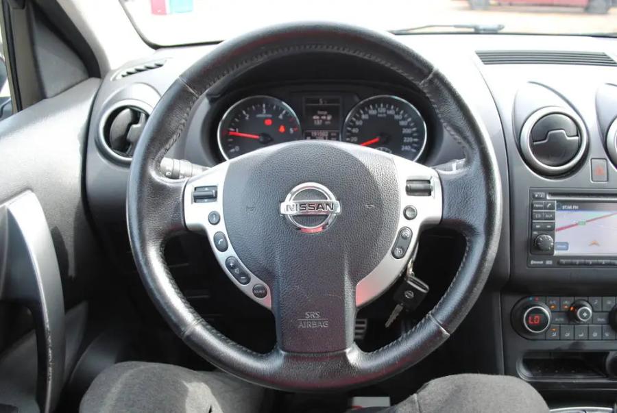 Balts Nissan Qashqai 2012 Rīga, ar dzinēja tilpumu 1.50 L un nobraukumu 191 tūkst. km par 6990 €, foto 23 vietnē AUTOMOTO.COM.LV