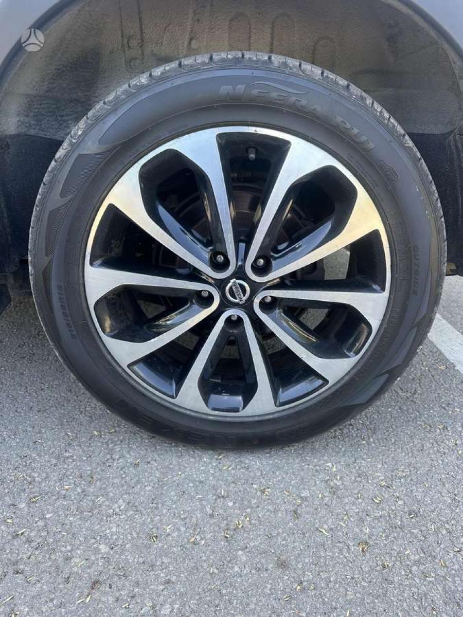 Balts Nissan Qashqai 2012 Tauragė, ar dzinēja tilpumu 1.46 L un nobraukumu 248 tūkst. km par 4700 €, foto 9 vietnē AUTOMOTO.COM.LV