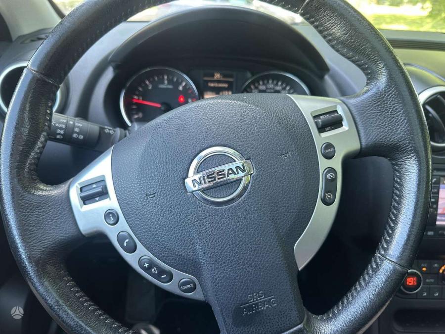 Balts Nissan Qashqai 2012 Tauragė, ar dzinēja tilpumu 1.46 L un nobraukumu 248 tūkst. km par 4700 €, foto 27 vietnē AUTOMOTO.COM.LV