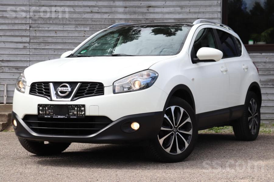 Balts Nissan Qashqai 2012 Valmiera, ar dzinēja tilpumu 1.60 L un nobraukumu 247 tūkst. km par 6150 €, foto 1 vietnē AUTOMOTO.COM.LV