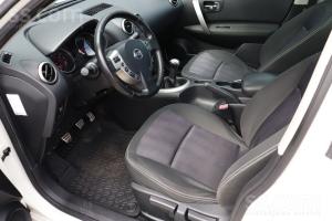 Balts Nissan Qashqai 2012 Valmiera, ar dzinēja tilpumu 1.60 L un nobraukumu 247 tūkst. km par 6150 €, foto 10 vietnē AUTOMOTO.COM.LV