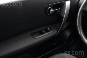 Balts Nissan Qashqai 2012 Valmiera, ar dzinēja tilpumu 1.60 L un nobraukumu 247 tūkst. km par 6150 €, foto 14 vietnē AUTOMOTO.COM.LV