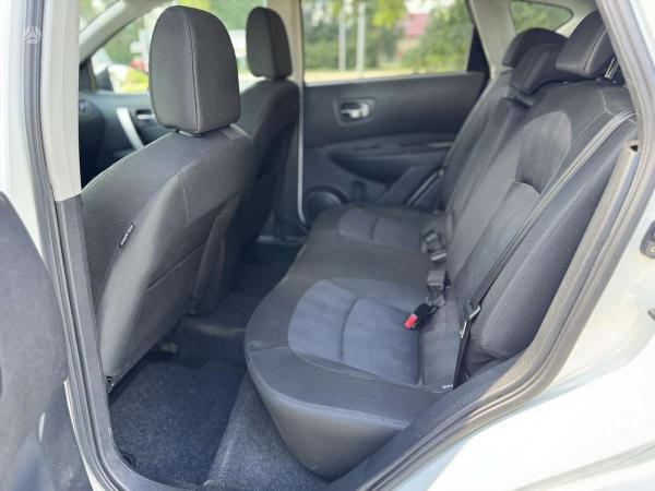 Balts Nissan Qashqai 2012 Tauragė, ar dzinēja tilpumu 1.60 L un nobraukumu 240 tūkst. km par 4300 €, foto 10 vietnē AUTOMOTO.COM.LV