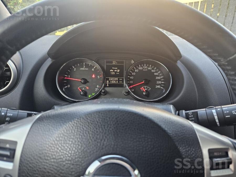 Balts Nissan Qashqai 2013 Jelgava, ar dzinēja tilpumu 1.60 L un nobraukumu 242 tūkst. km par 5990 €, foto 4 vietnē AUTOMOTO.COM.LV