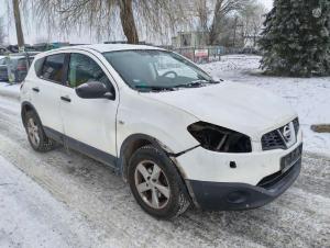Белый Ниссан Кашкай 2013 в Мариямполе, объемом двигателя 1.46 л и пробегом 408 тыс. км за 3250 €, фото 4 на AUTOMOTO.COM.LV