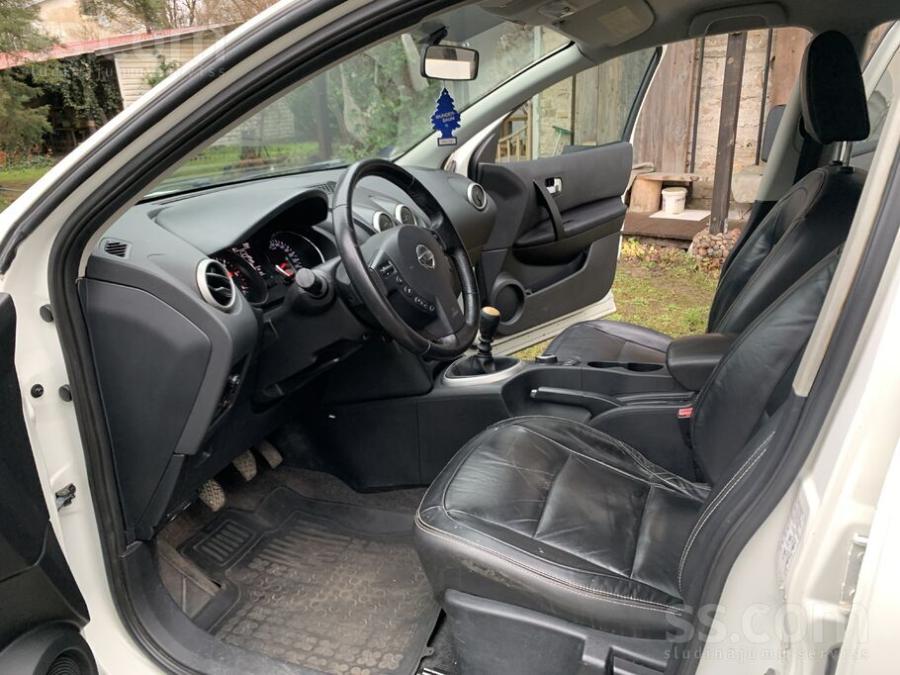 Balts Nissan Qashqai 2013 Rīga, ar dzinēja tilpumu 1.60 L un nobraukumu 203 tūkst. km par 5900 €, foto 21 vietnē AUTOMOTO.COM.LV