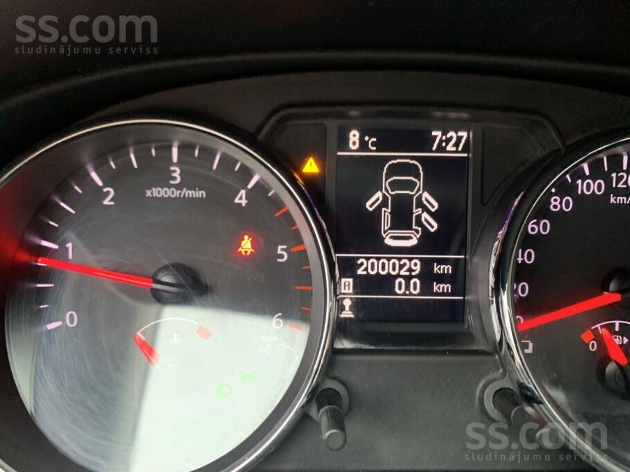 Balts Nissan Qashqai 2013 Rīga, ar dzinēja tilpumu 1.60 L un nobraukumu 203 tūkst. km par 5900 €, foto 22 vietnē AUTOMOTO.COM.LV
