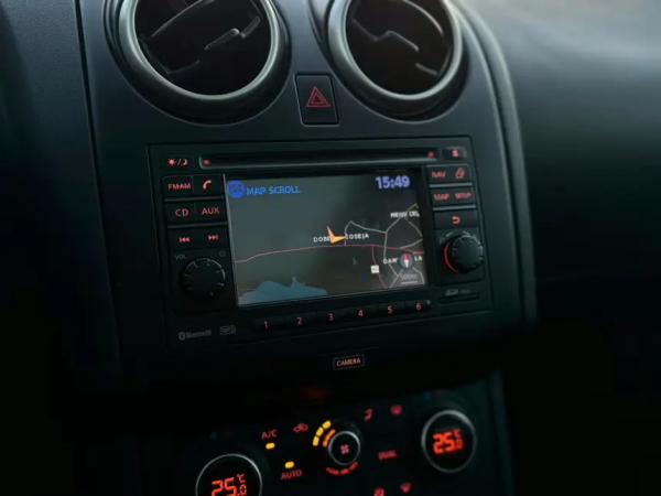 Balts Nissan Qashqai 2013 Jelgava, ar dzinēja tilpumu 1.60 L un nobraukumu 242 tūkst. km par 6450 €, foto 7 vietnē AUTOMOTO.COM.LV