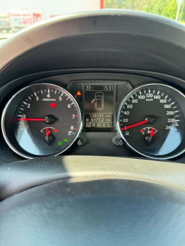 Balts Nissan Qashqai 2013 Viļņa, ar dzinēja tilpumu 1.60 L un nobraukumu 128 tūkst. km par 6000 €, foto 10 vietnē AUTOMOTO.COM.LV