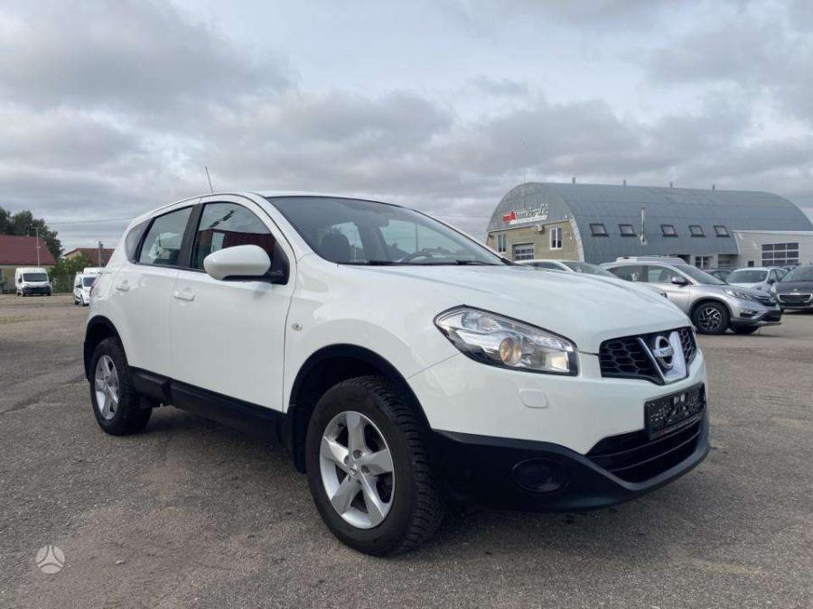 Balts Nissan Qashqai 2013 Radviliškis, ar dzinēja tilpumu 1.46 L un nobraukumu 251 tūkst. km par 4850 €, foto 3 vietnē AUTOMOTO.COM.LV