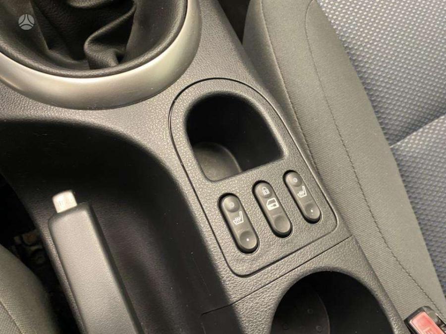 Balts Nissan Qashqai 2013 Radviliškis, ar dzinēja tilpumu 1.46 L un nobraukumu 251 tūkst. km par 4850 €, foto 16 vietnē AUTOMOTO.COM.LV