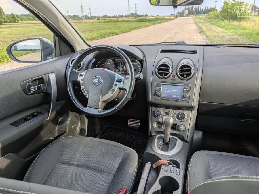 Balts Nissan Qashqai 2013 Marijampole, ar dzinēja tilpumu 1.60 L un nobraukumu 171 tūkst. km par 4800 €, foto 13 vietnē AUTOMOTO.COM.LV