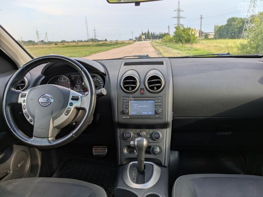 Balts Nissan Qashqai 2013 Marijampole, ar dzinēja tilpumu 1.60 L un nobraukumu 171 tūkst. km par 4800 €, foto 14 vietnē AUTOMOTO.COM.LV