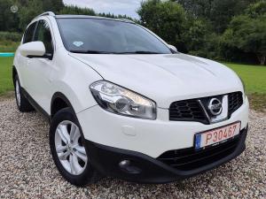 White Nissan Qashqai 2013 in Trakai, with an engine capacity of 1.60 L and mileage of 290 thousand km for 4540 €, photo 3 on AUTOMOTO.COM.LV
