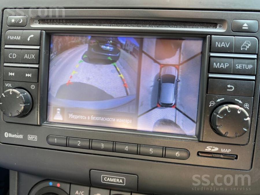 White Nissan Qashqai 2013 in Riga, with an engine capacity of 1.60 L and mileage of 125 thousand km for 7500 €, photo 11 on AUTOMOTO.COM.LV