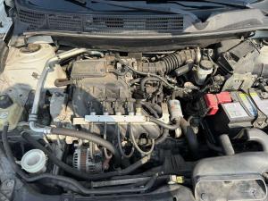 Balts Nissan Qashqai 2013 Panevēža, ar dzinēja tilpumu 1.60 L un nobraukumu 234 tūkst. km par 3800 €, foto 18 vietnē AUTOMOTO.COM.LV